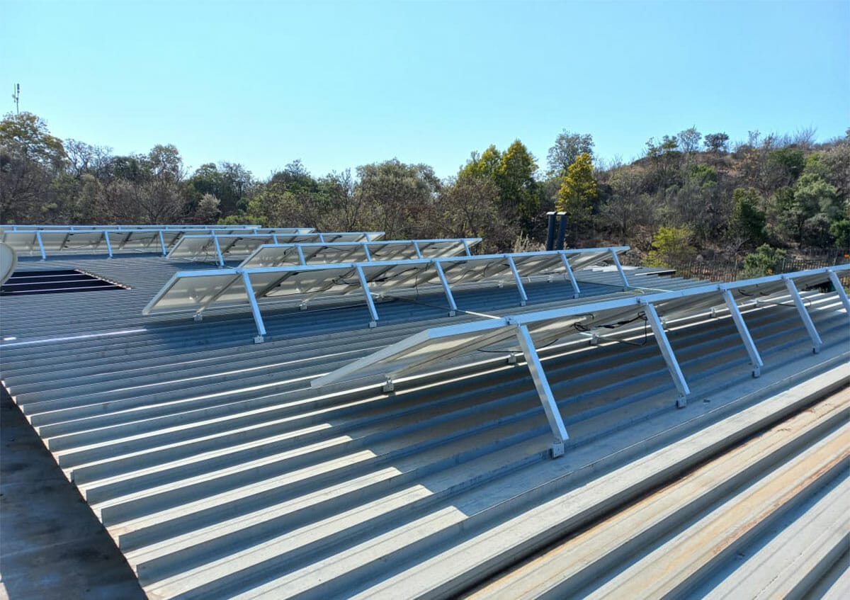 Understanding Solar Panel Rails, Brackets and Clamps: The fool-proof ...